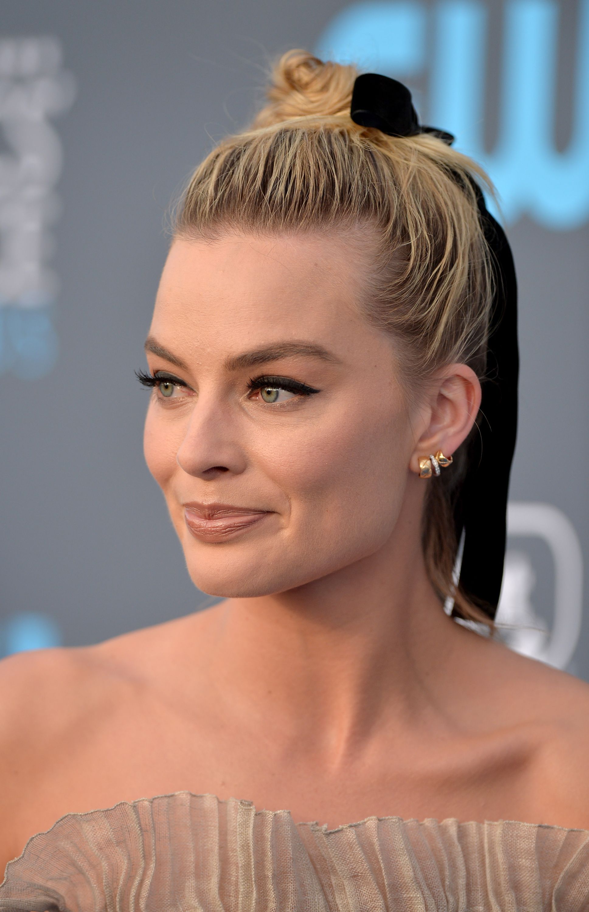 January 11: 23rd Annual Critics' Choice Awards - 042 - Loving Margot ...