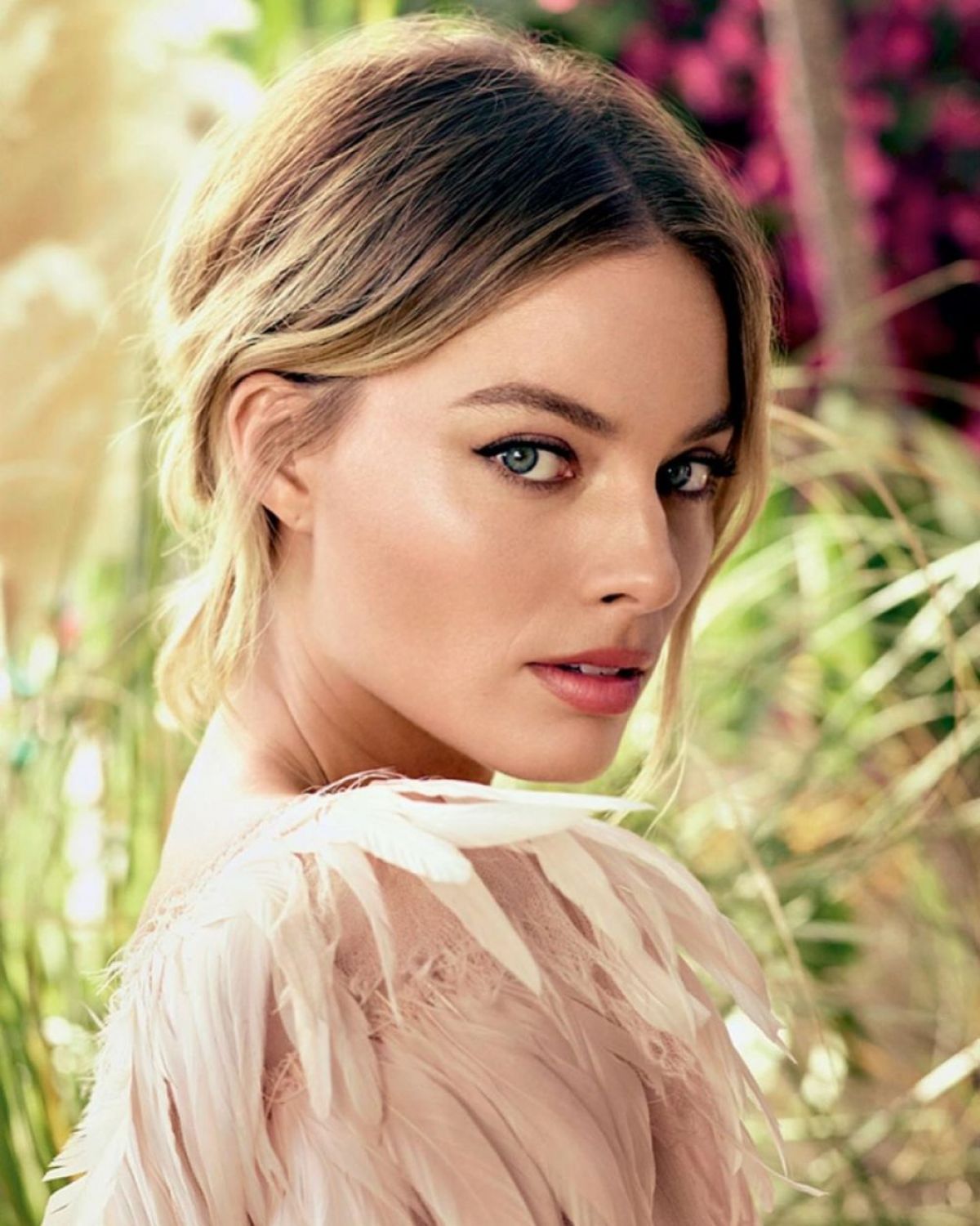 Session 014 - LMR-002 - Loving Margot Robbie | Photo Gallery | Margot ...